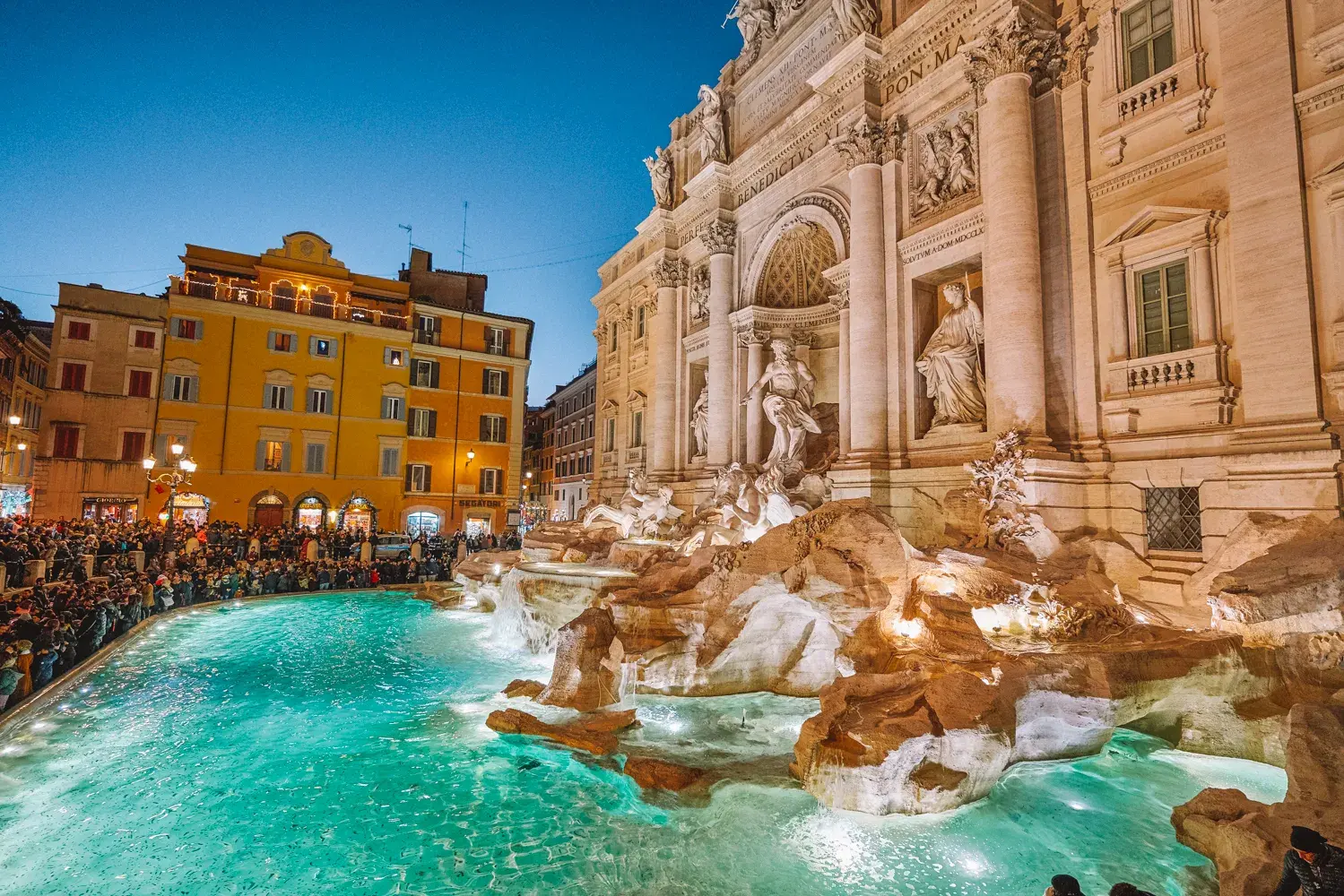 Eco Turismo: 12 curiosidades de la Fontana di Trevi que te sorprenderán ...